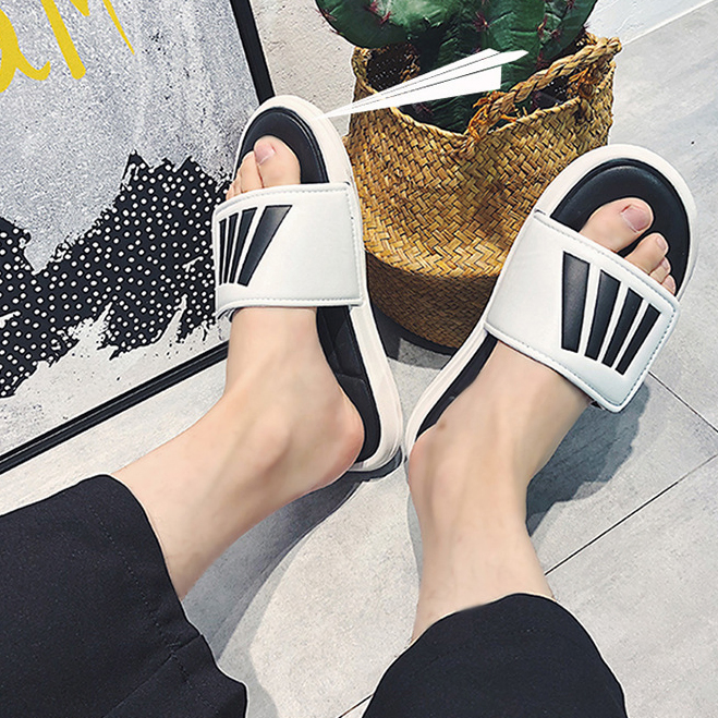 VIBE EDGE MALE SLIPPERS - OFF BEAT