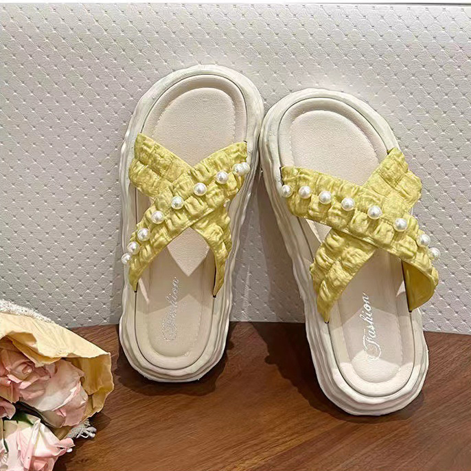 BLOOM STRIDE FEMALE SLIPPERS - Floras Life