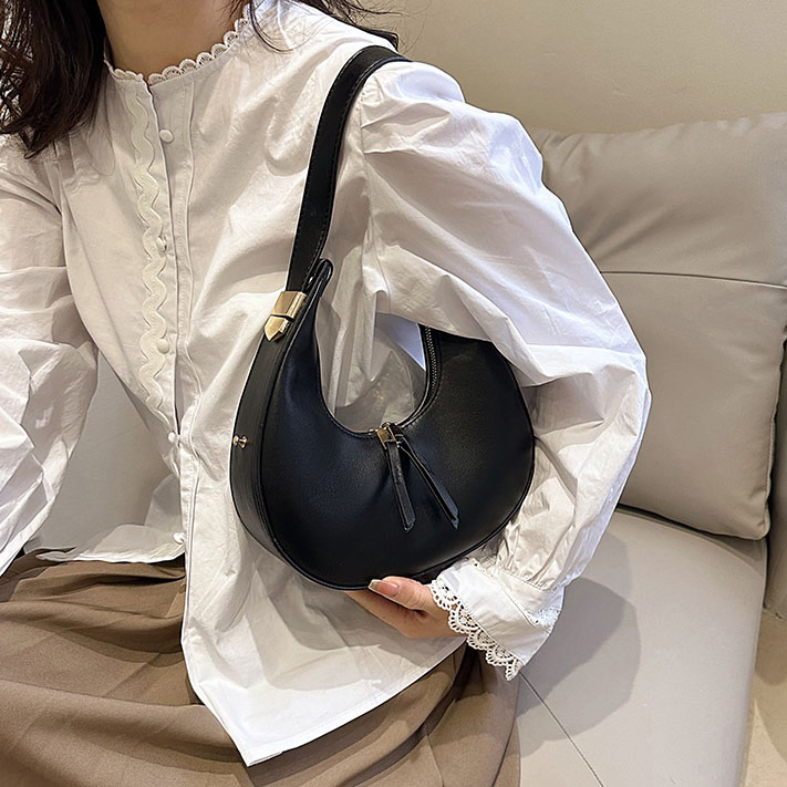 OPULENT ARM WOMEN'S HANDBAG - KICK NATIONS