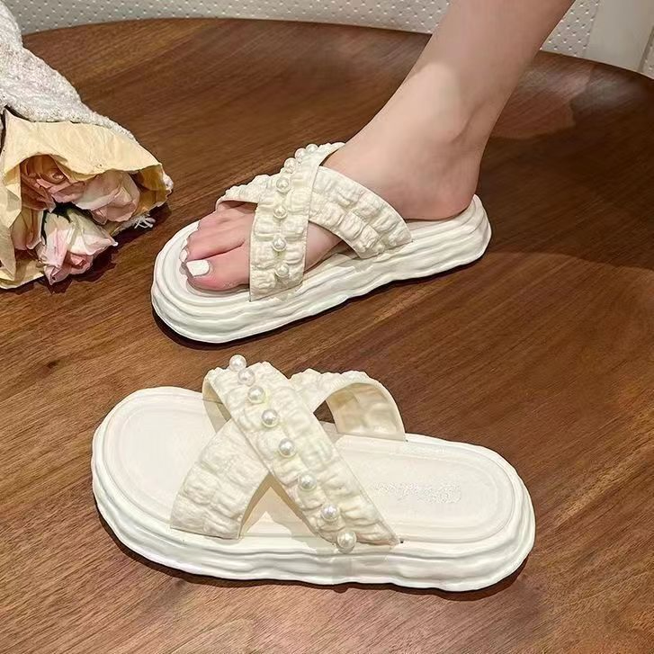 BLOOM STRIDE FEMALE SLIPPERS - Floras Life