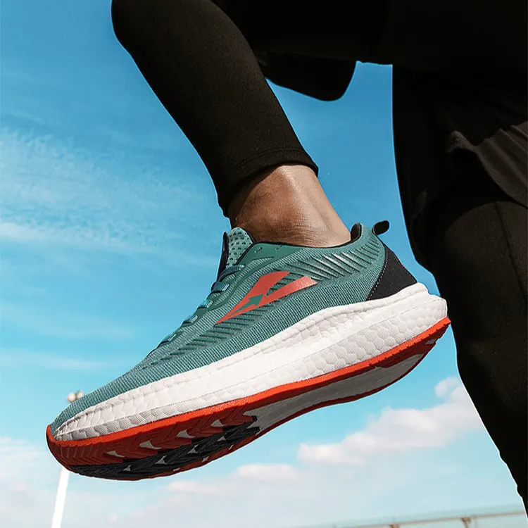 ZEN ZEPHYRS RUNNING SHOES - OFF BEAT