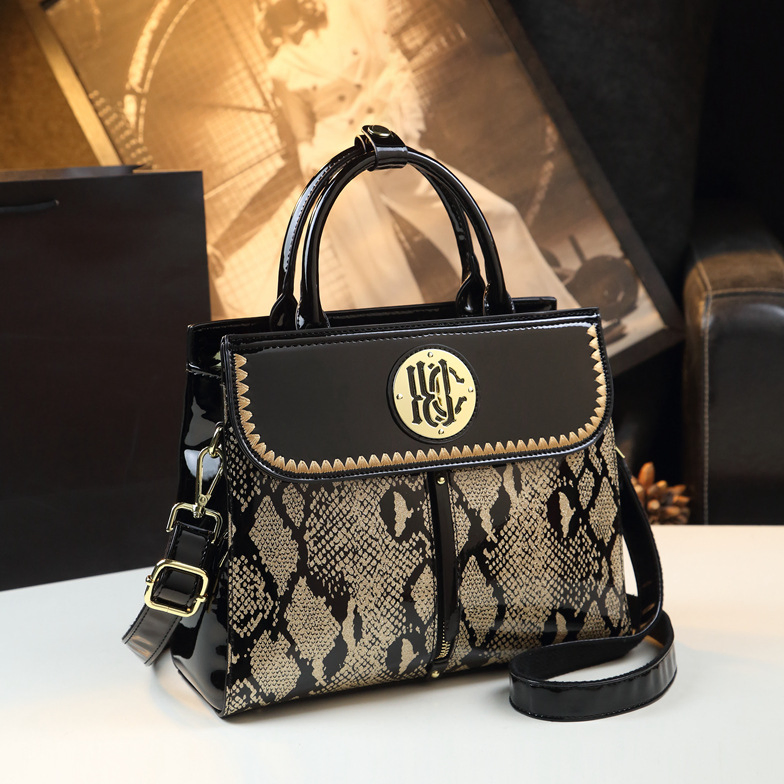 Women's famous brand bag - Midley.shop