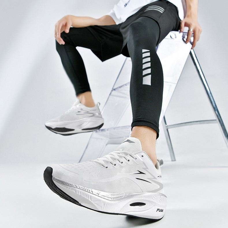 CLIMB CORE OUTDOOR SHOES - OFF BEAT