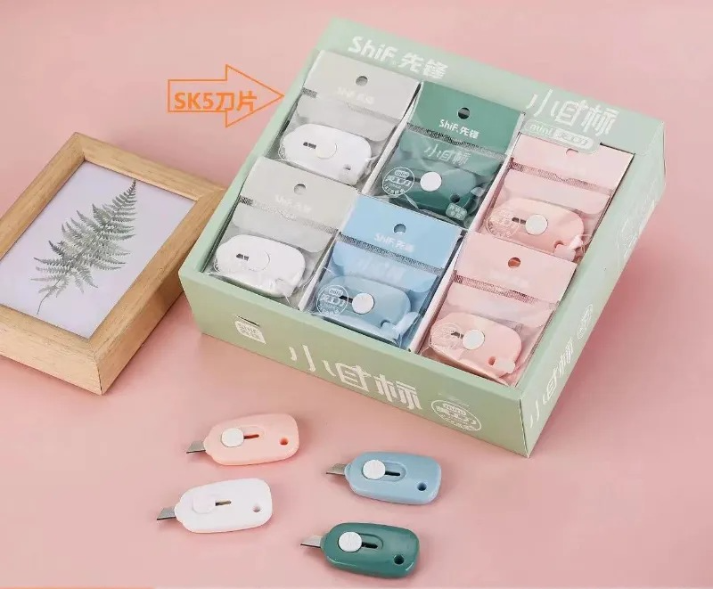2 pc Portable Mini Cutting Paper Razor Blade - Shopnest BD