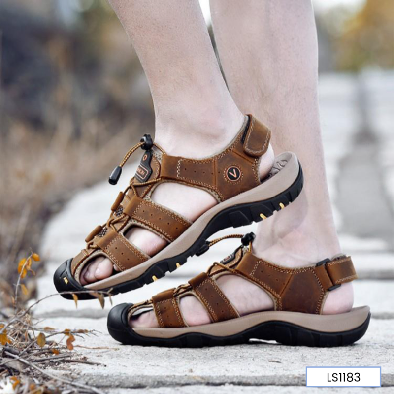 REEF RUNNERS SUMMER SANDALS - OFF BEAT