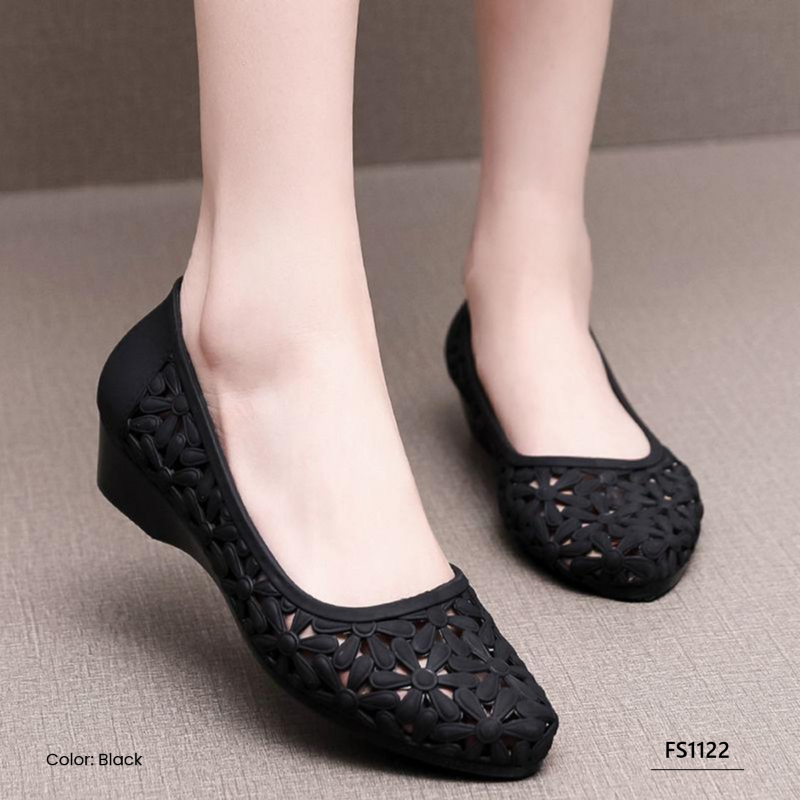 Urban Toes Female Slipper - KICK NATIONS